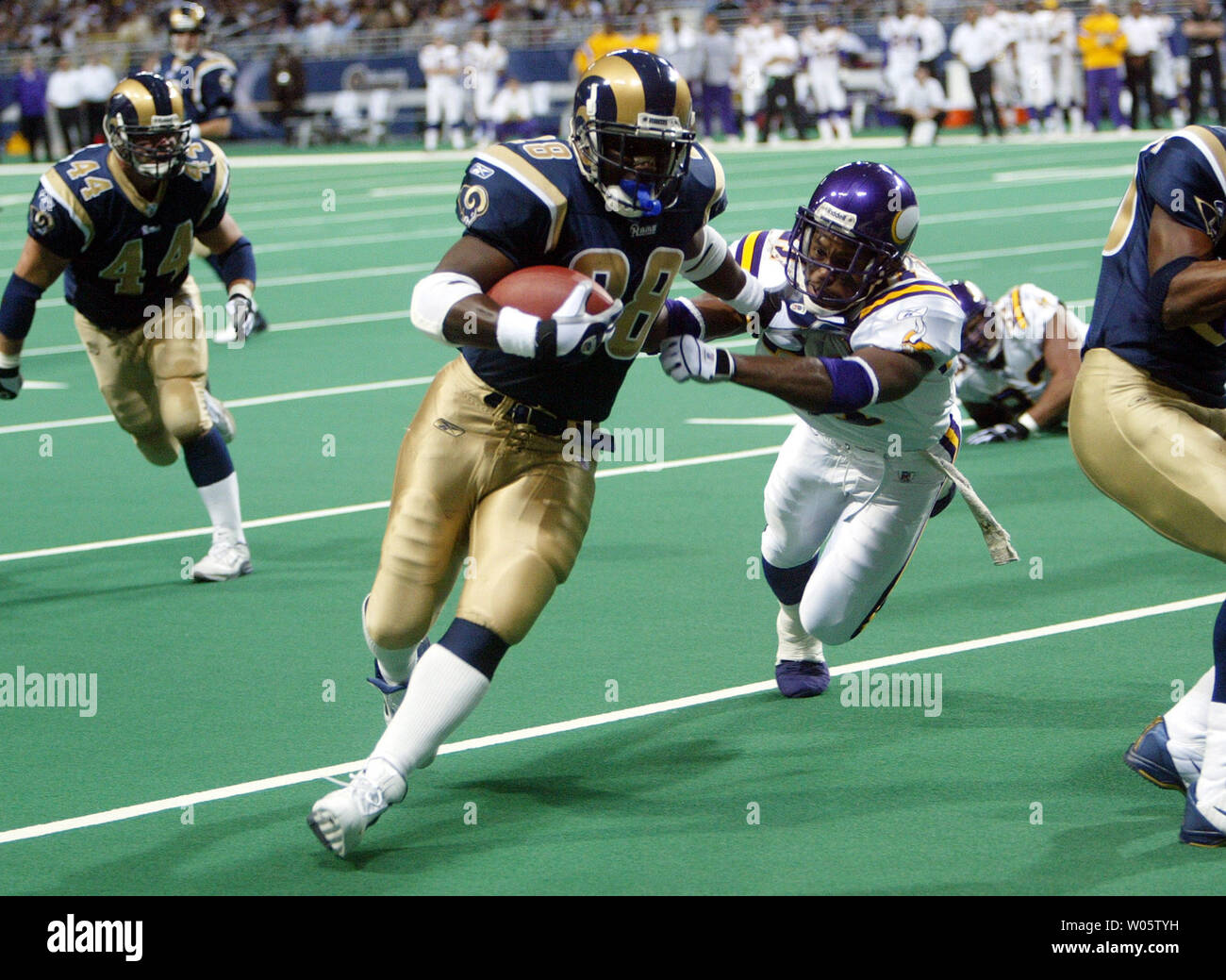 Marshall faulk 2003 hi-res stock photography and images - Alamy