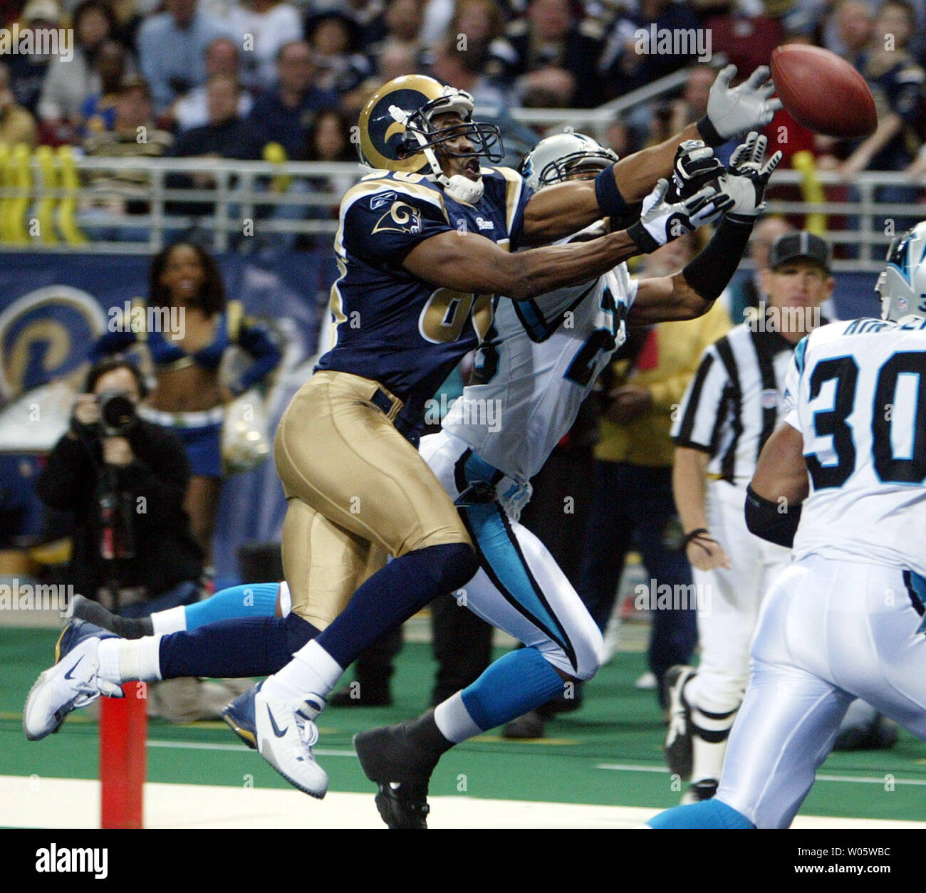 Howard isaac hi-res stock photography and images - Alamy