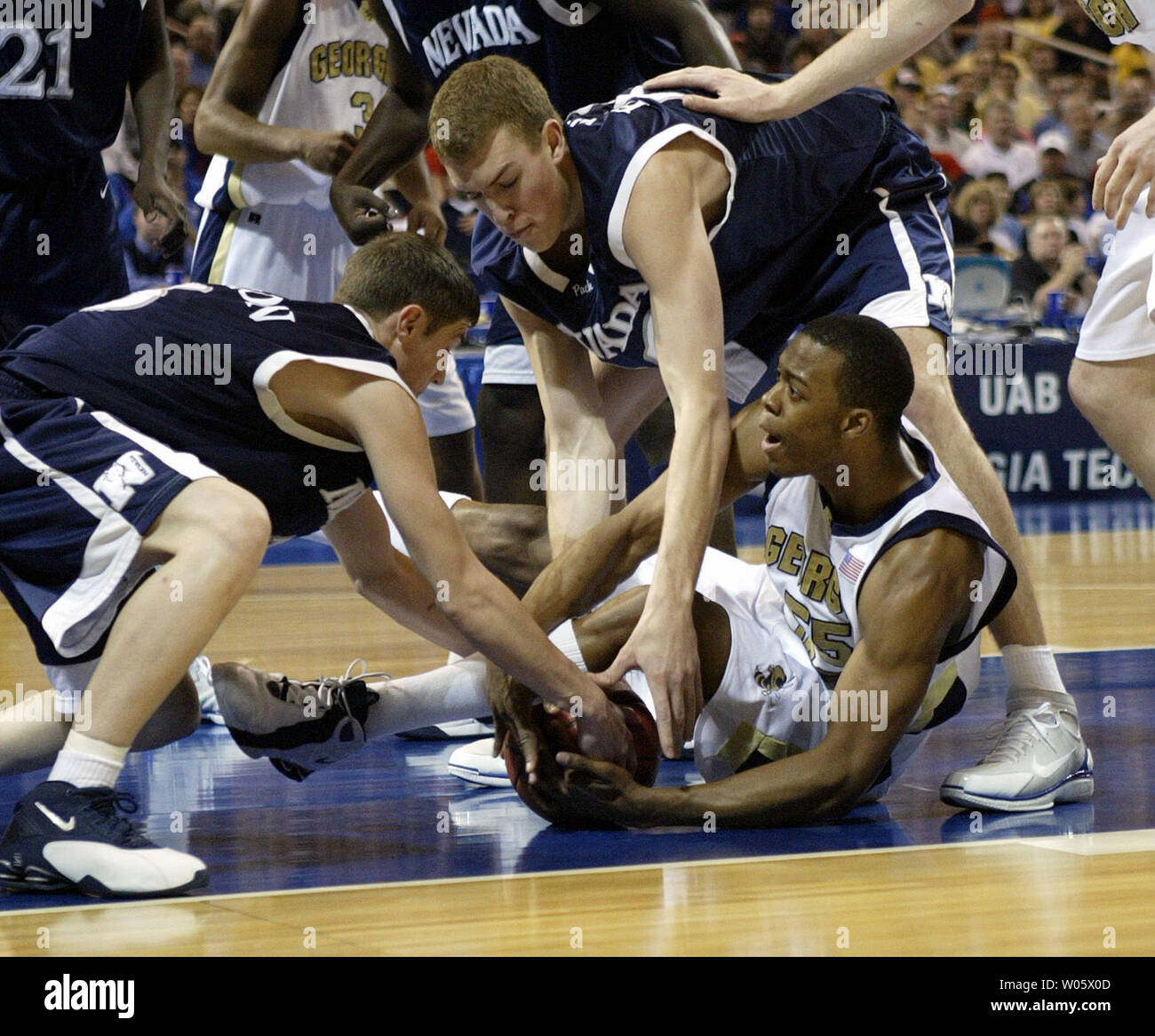 Anthony todd hi-res stock photography and images - Alamy