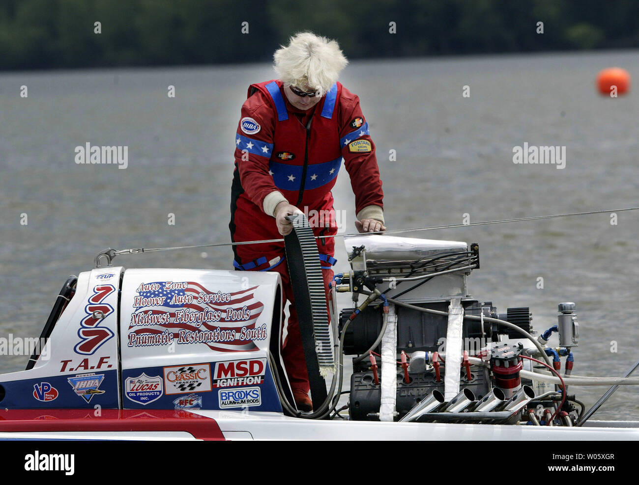 Drag Boat High Resolution Stock Photography and Images - Alamy