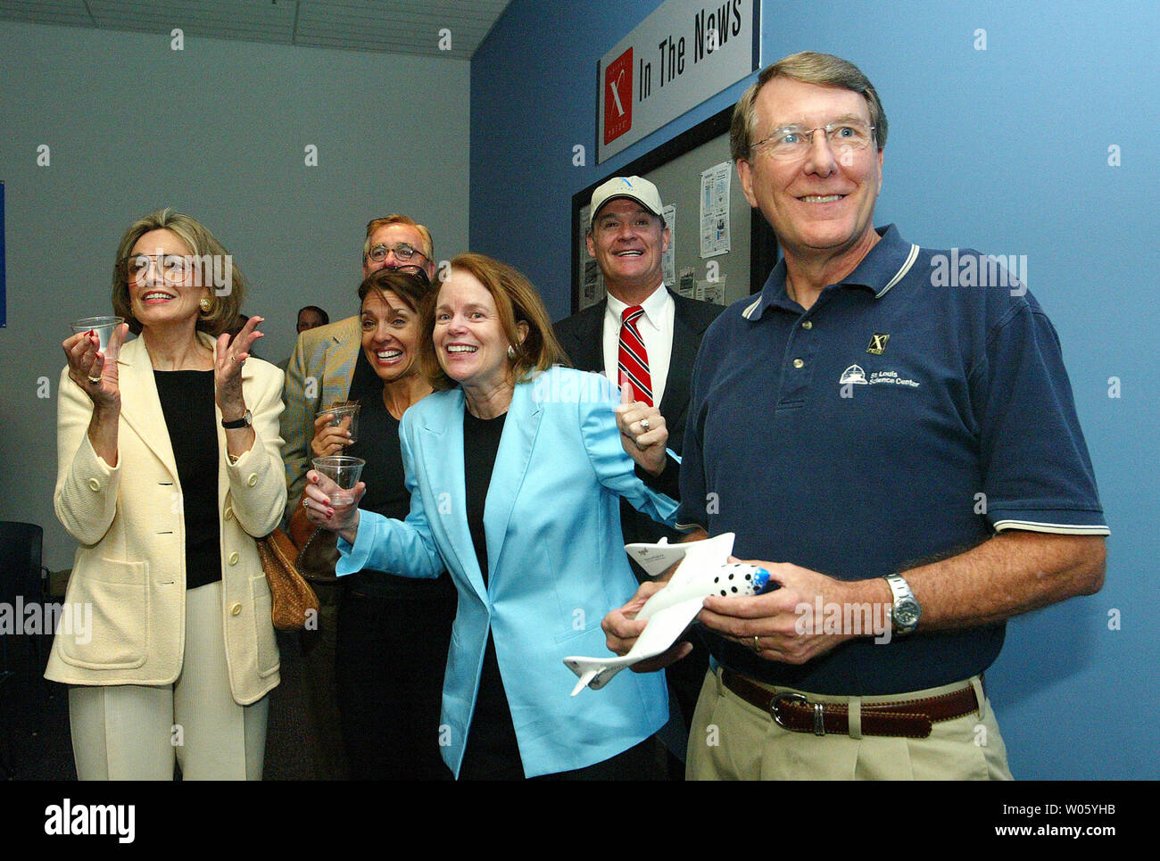 (L TO R) Mary Lee Hermann, Stacy King and Mary Randolph Ballinger ...
