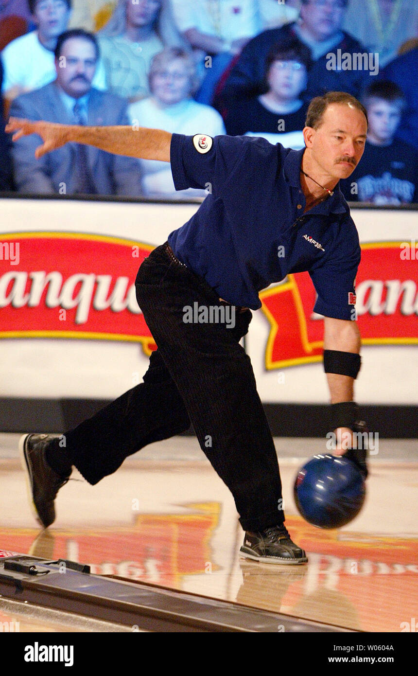 Professional Bowlers Association High Resolution Stock Photography and ...