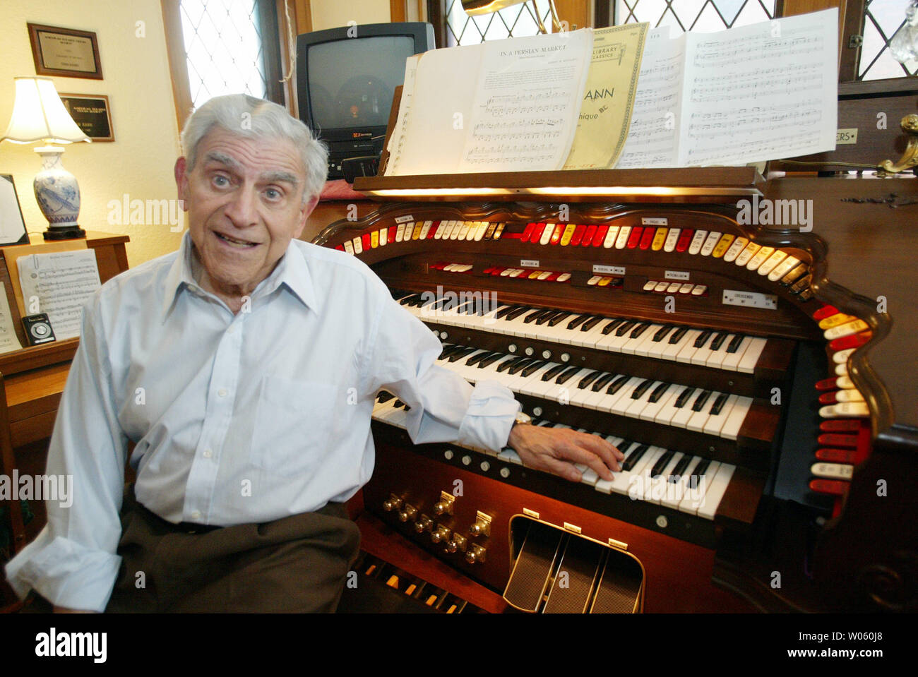 Musician Stan Kann, a regular guest on the "Tonight Show with Johnny ...