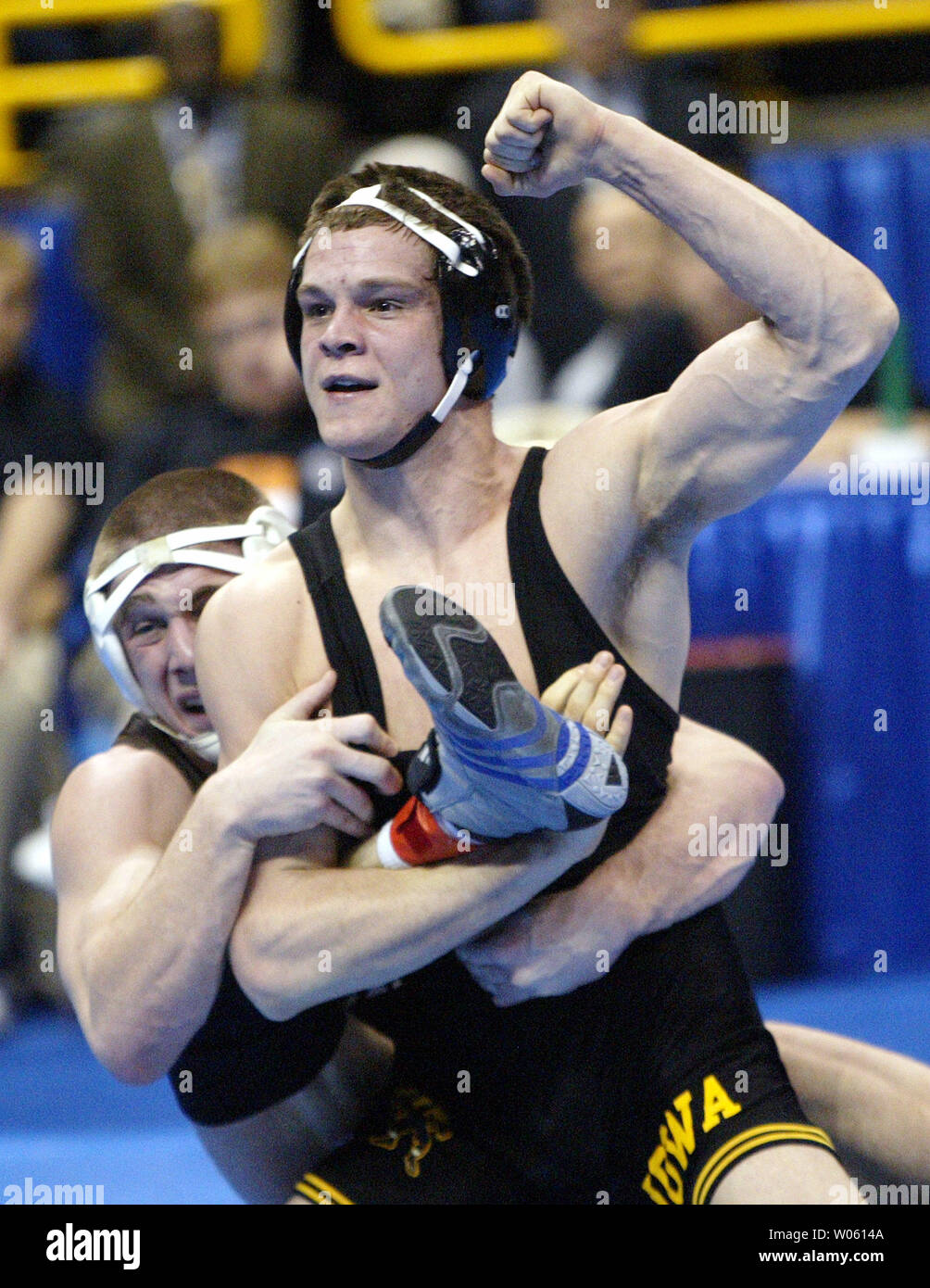 Mark perry wrestling hi-res stock photography and images - Alamy