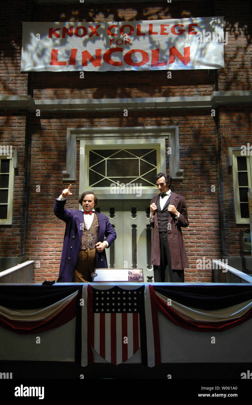 Lincoln presidential museum and library hi-res stock photography and ...