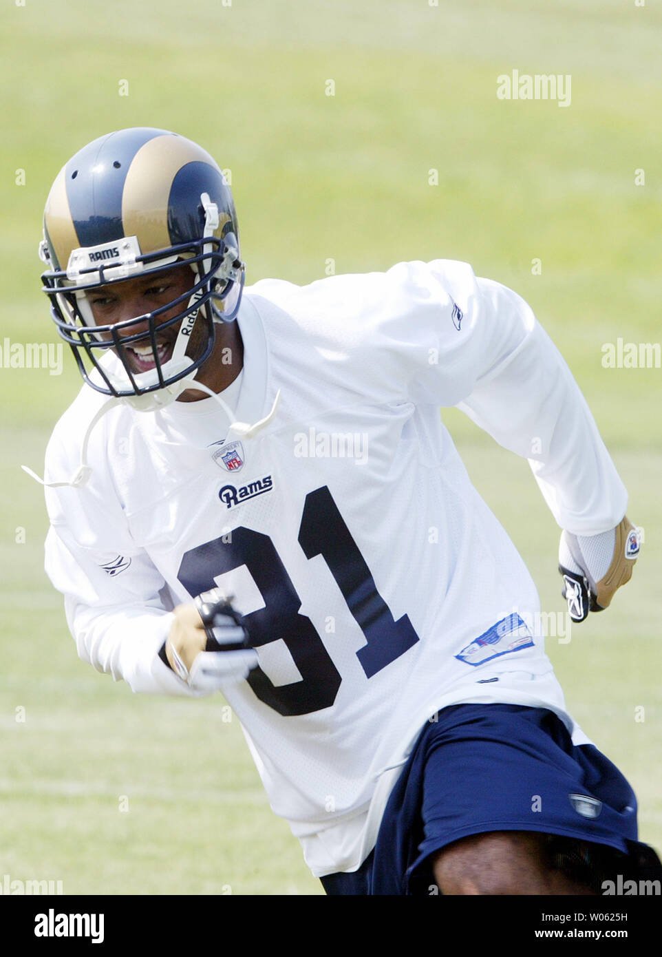 Torry holt rams hi-res stock photography and images - Alamy