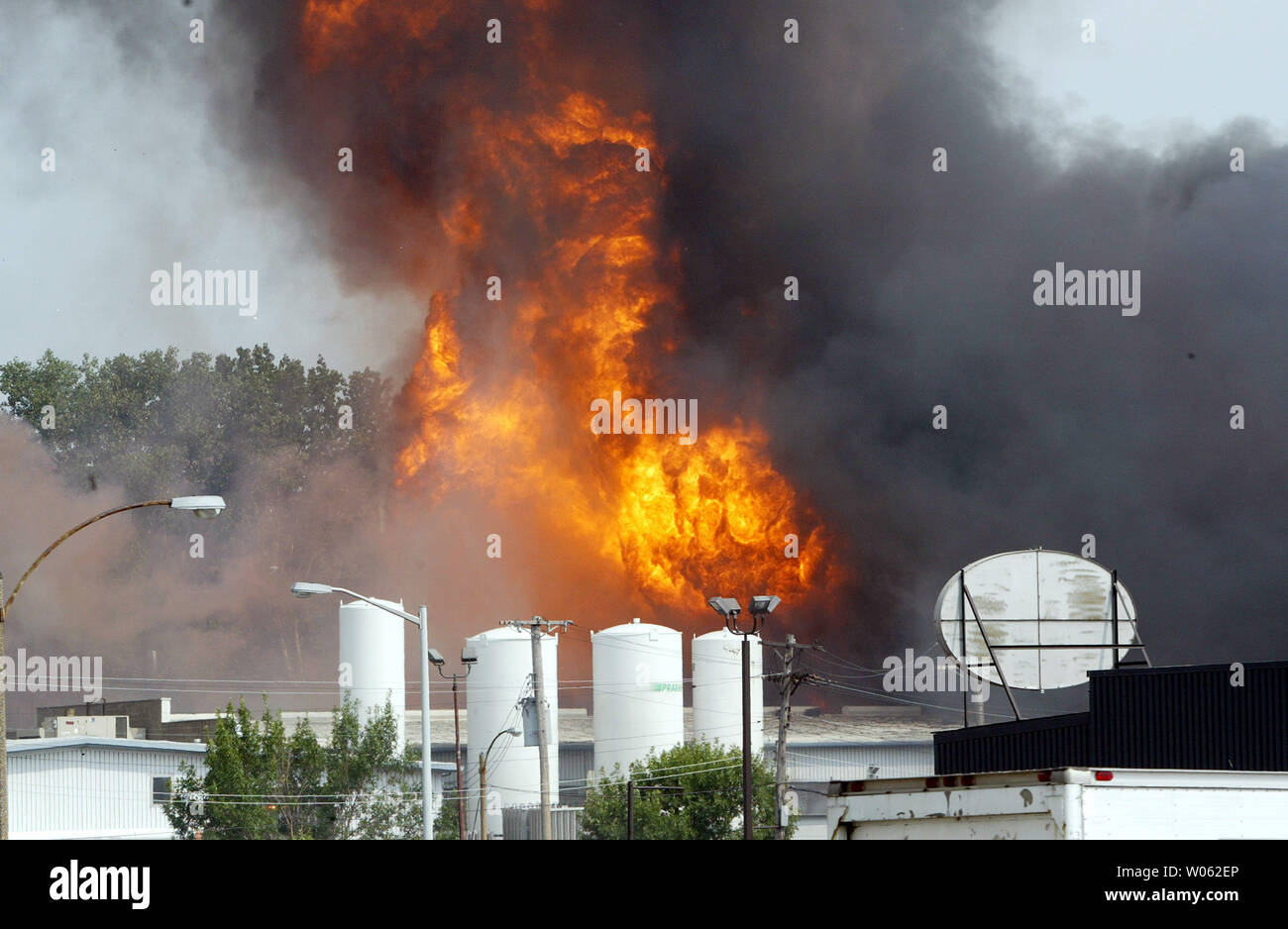 Continue to burn hi-res stock photography and images - Alamy