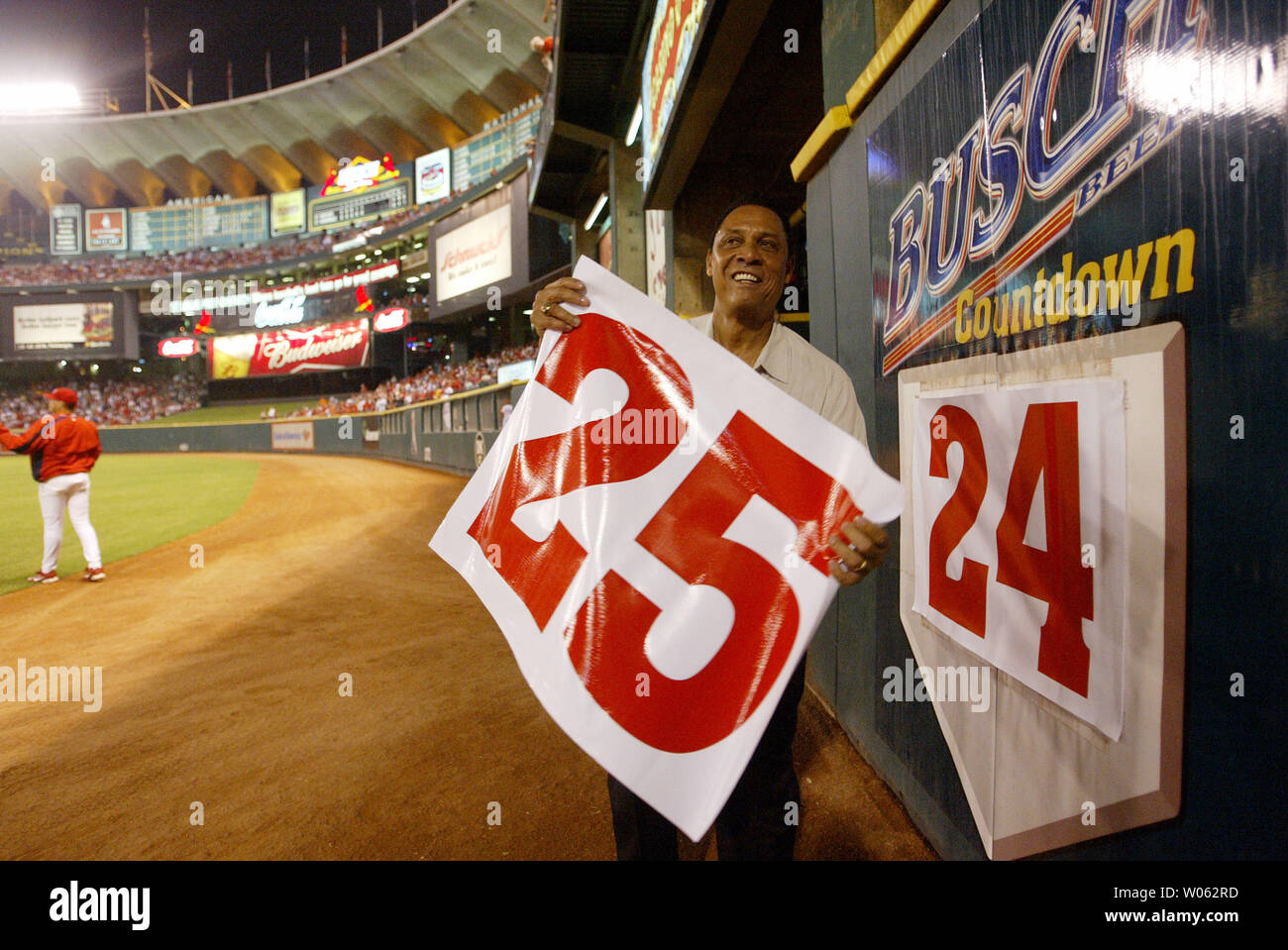 Hall of famer tony perez hi-res stock photography and images - Alamy