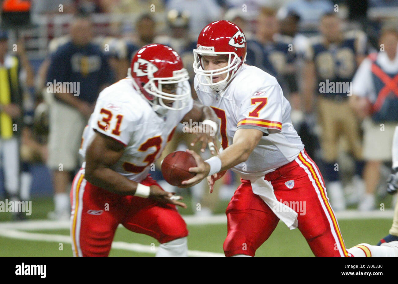Chiefs priest holmes hi-res stock photography and images - Alamy