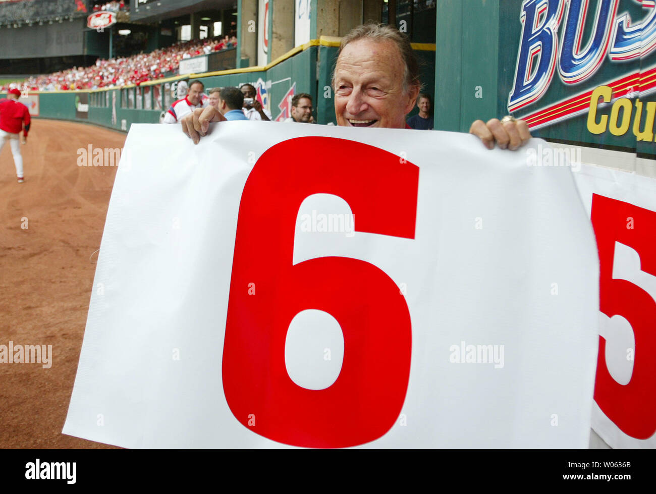 Former St. Louis Cardinals great and Baseball Hall of Famer Stan Musial ...