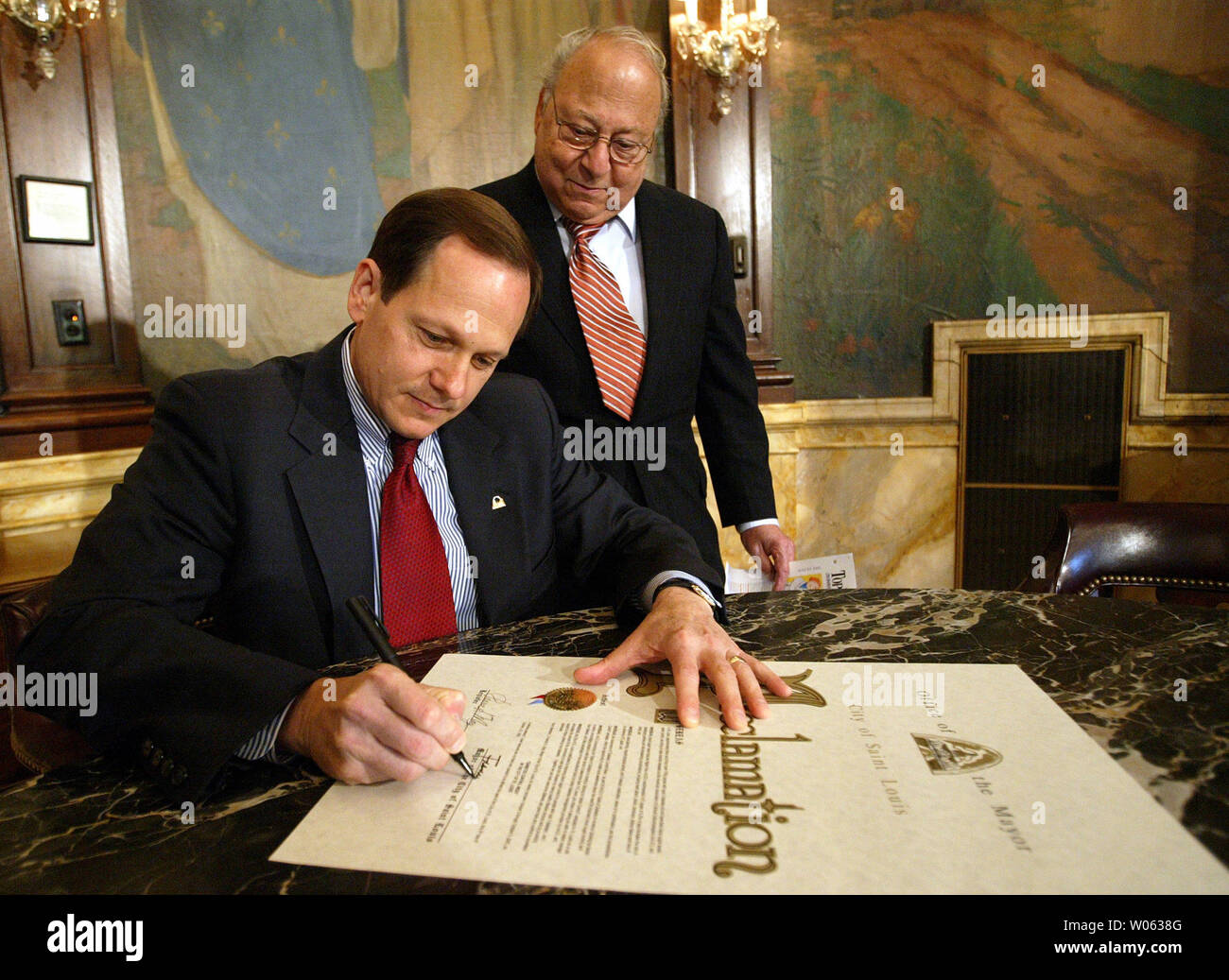 2 september 2003 hi-res stock photography and images - Alamy