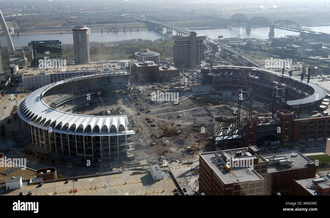 Old Busch Stadium St. Louis Cardinals Busch Stadium (exterior), 8x10