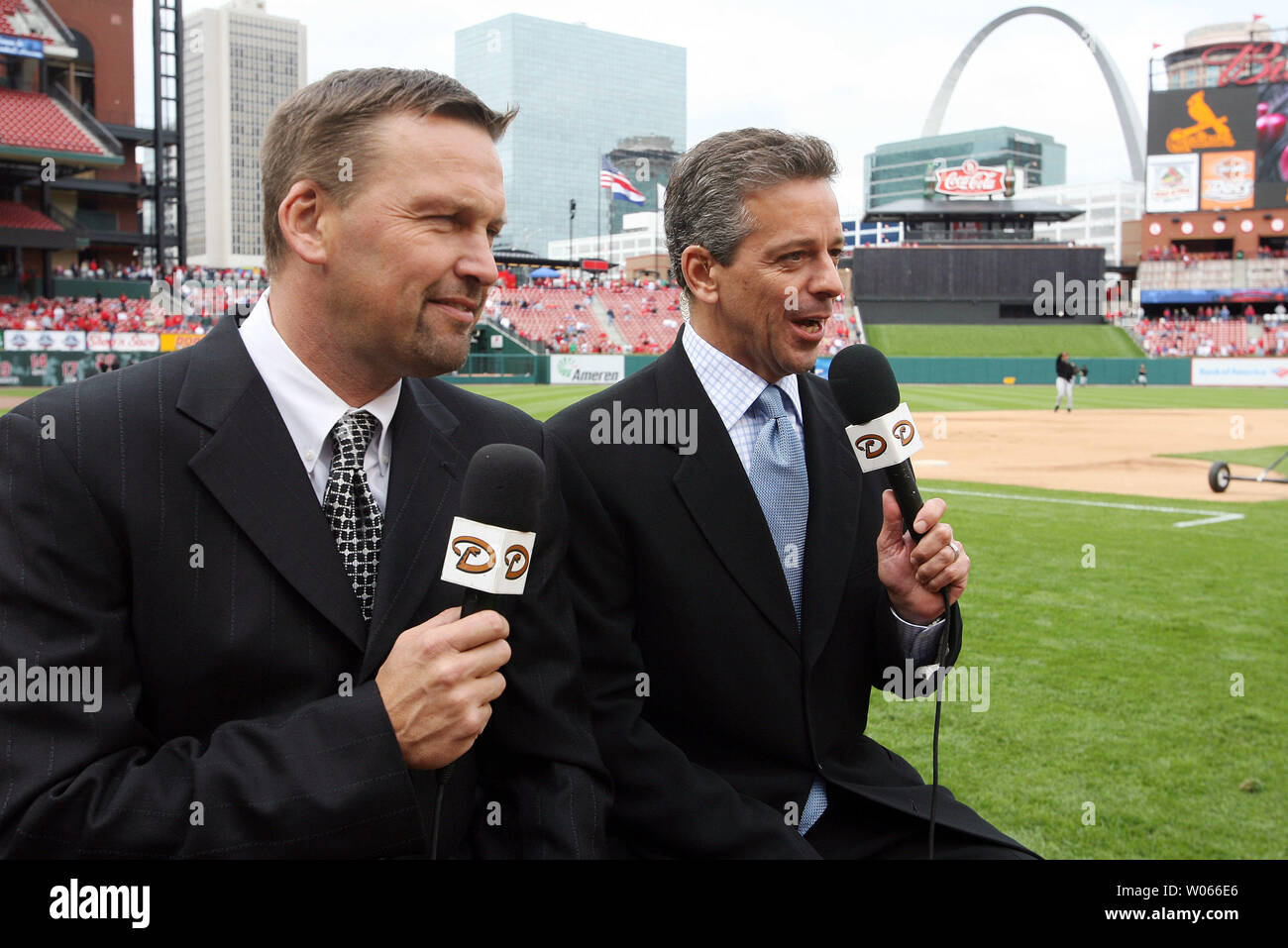 Arizona Diamondbacks television broadcasters Mark Grace (L) and Thom ...