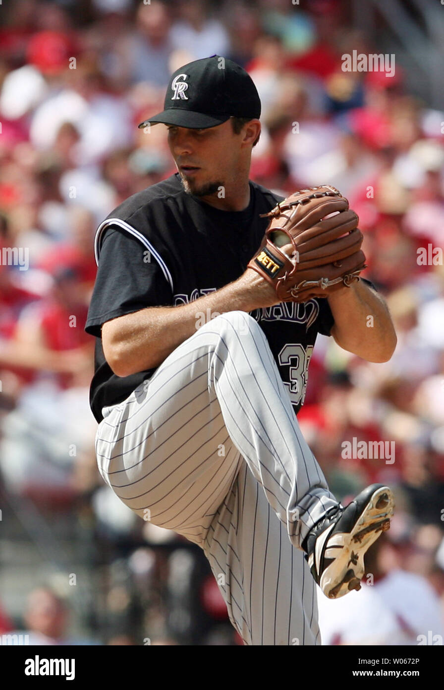 Colorado Rockies pitcher Tom Martin delivers a pitch to the St. Louis ...