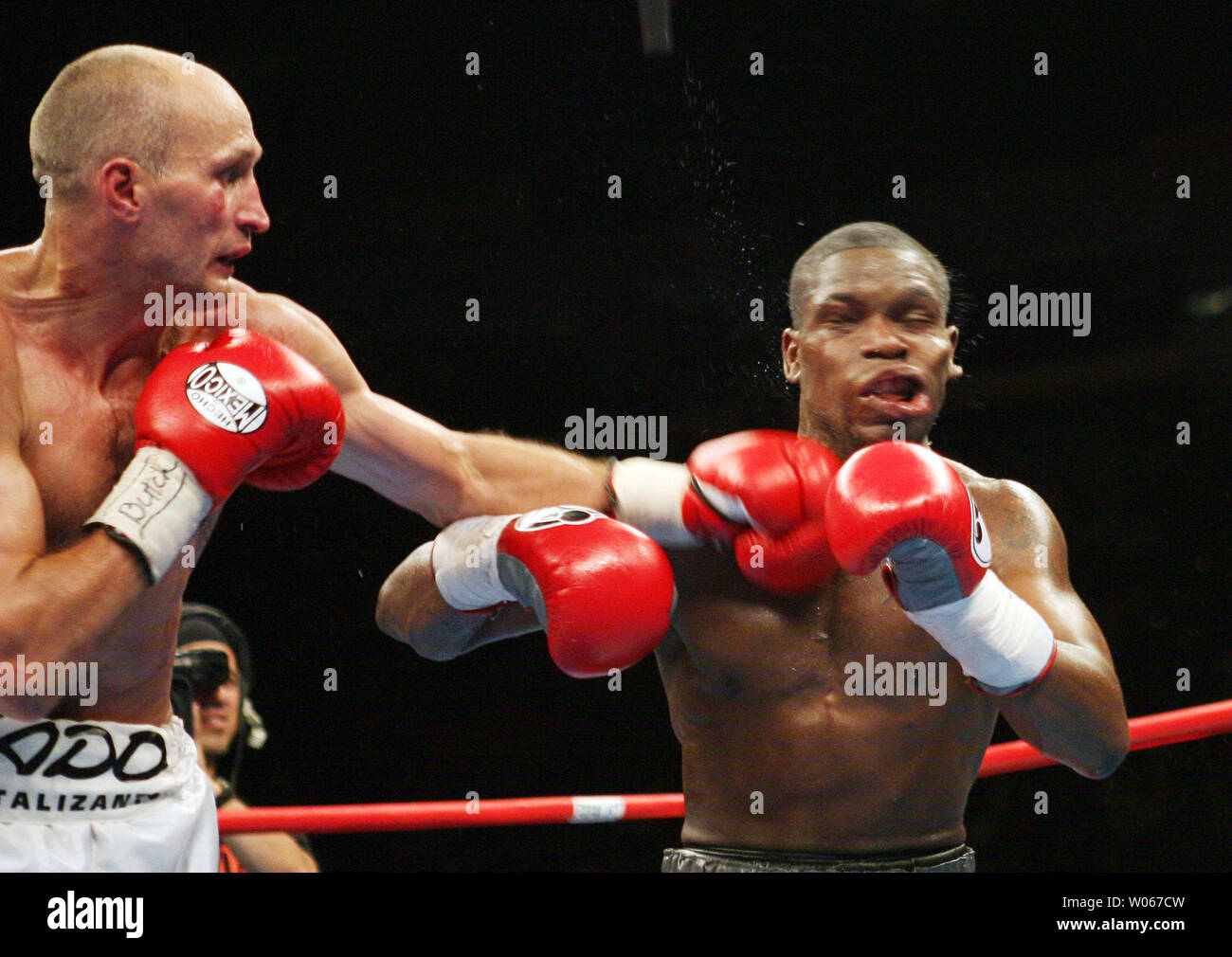 Roman "Made in Hell" Karmazin (L) scores with a punch to the jaw of ...