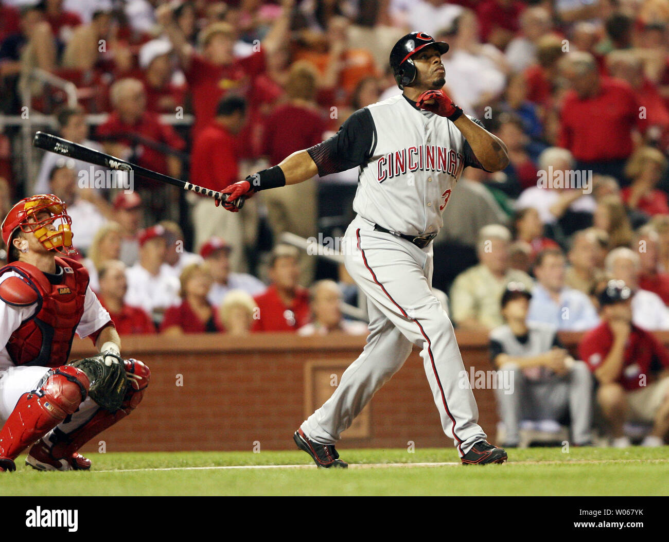 Cincinnati reds ken griffey jr hi-res stock photography and images - Alamy