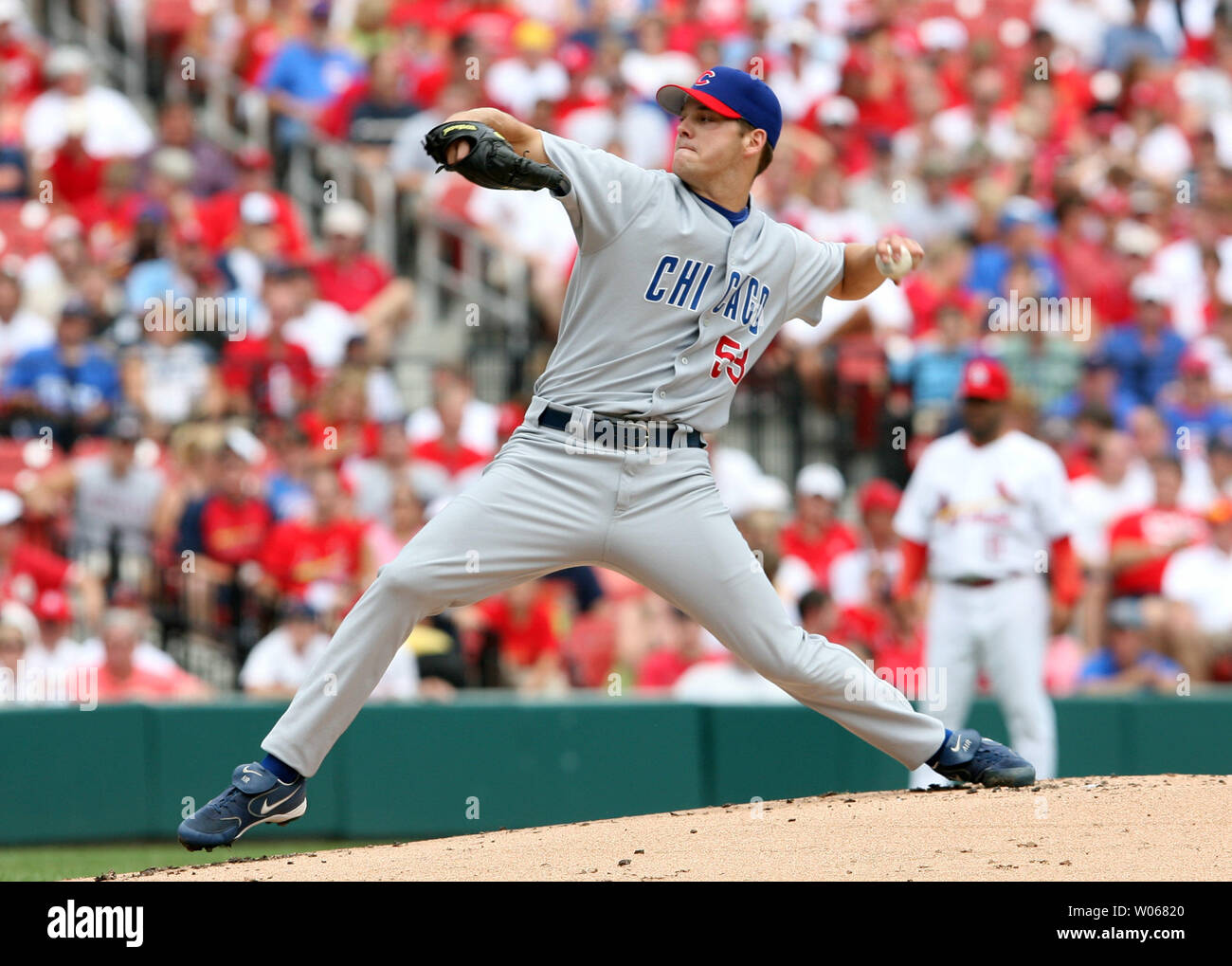 Chicago Cubs pitcher Rich Hill delivers a pitch to the St. Louis ...