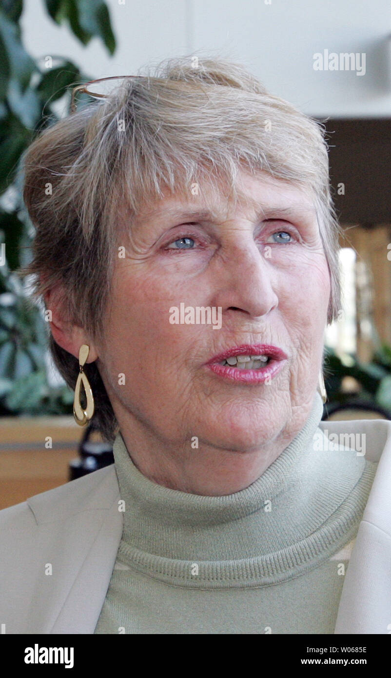 Alberta Slavin, the founder of Missouri's first consumer-advocacy group ...