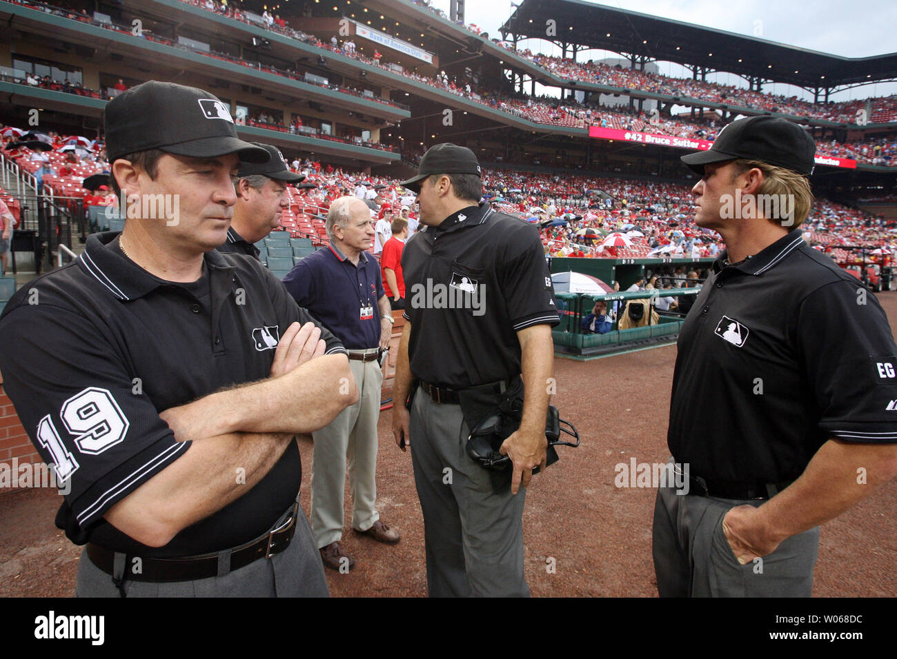 Tony wolf hi-res stock photography and images - Alamy