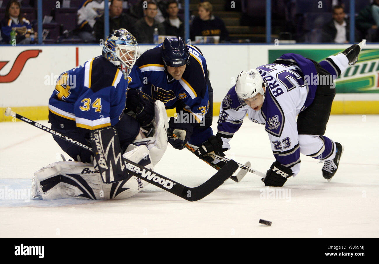 St louis blues doug weight hi-res stock photography and images - Alamy