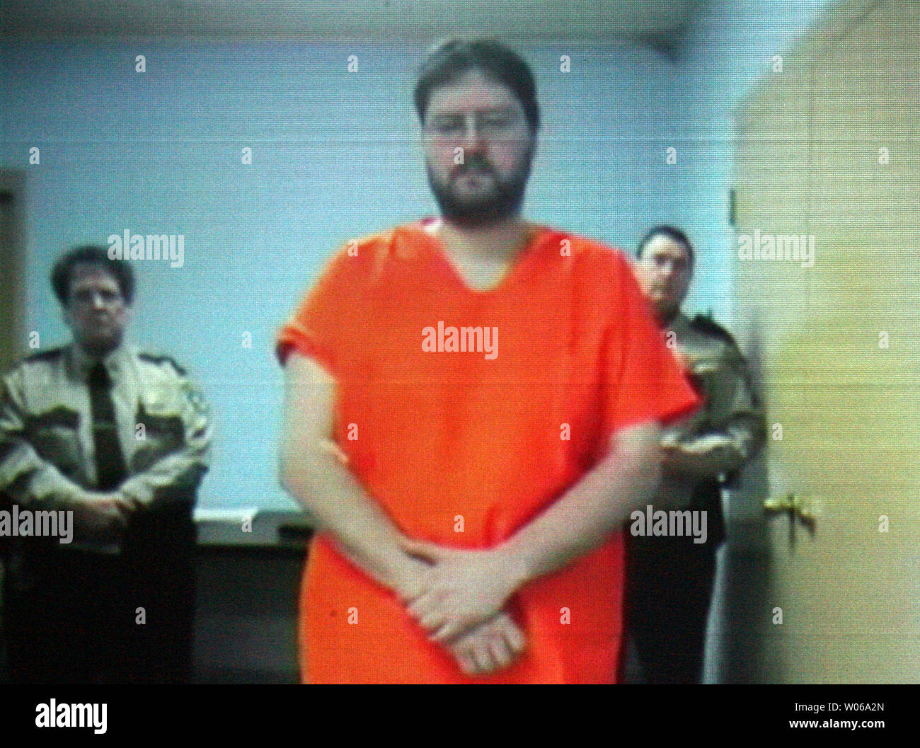 Video use in jail hi-res stock photography and images - Alamy