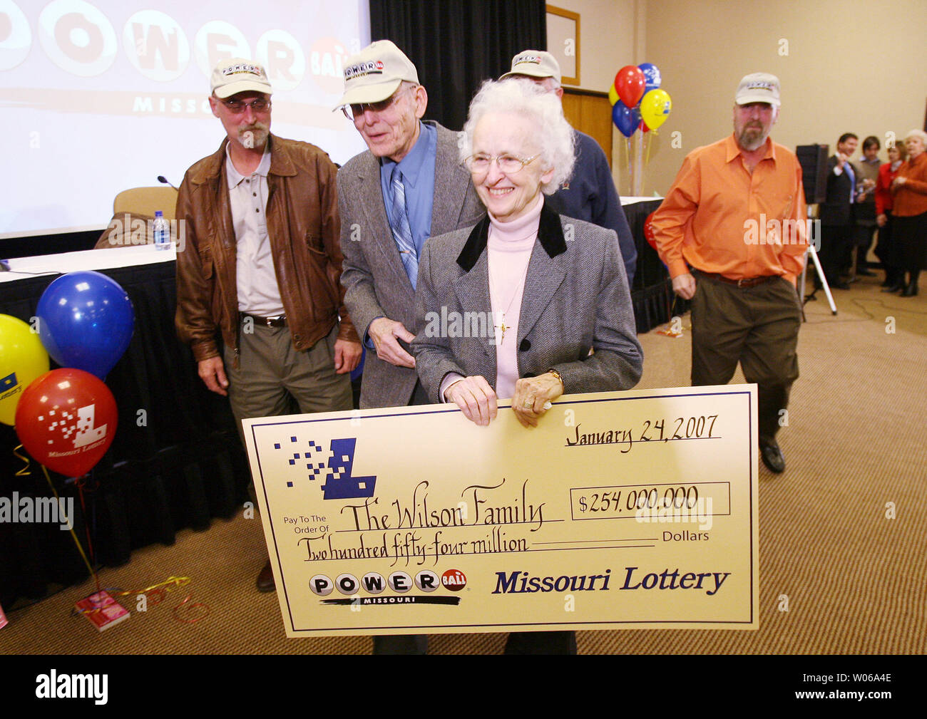 Powerball ticket hi-res stock photography and images - Alamy