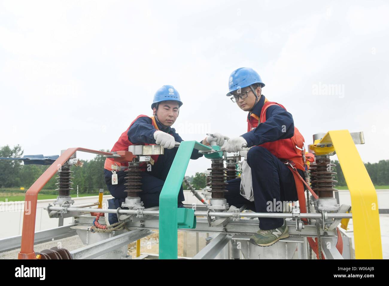35kv modular substation hi-res stock photography and images - Alamy