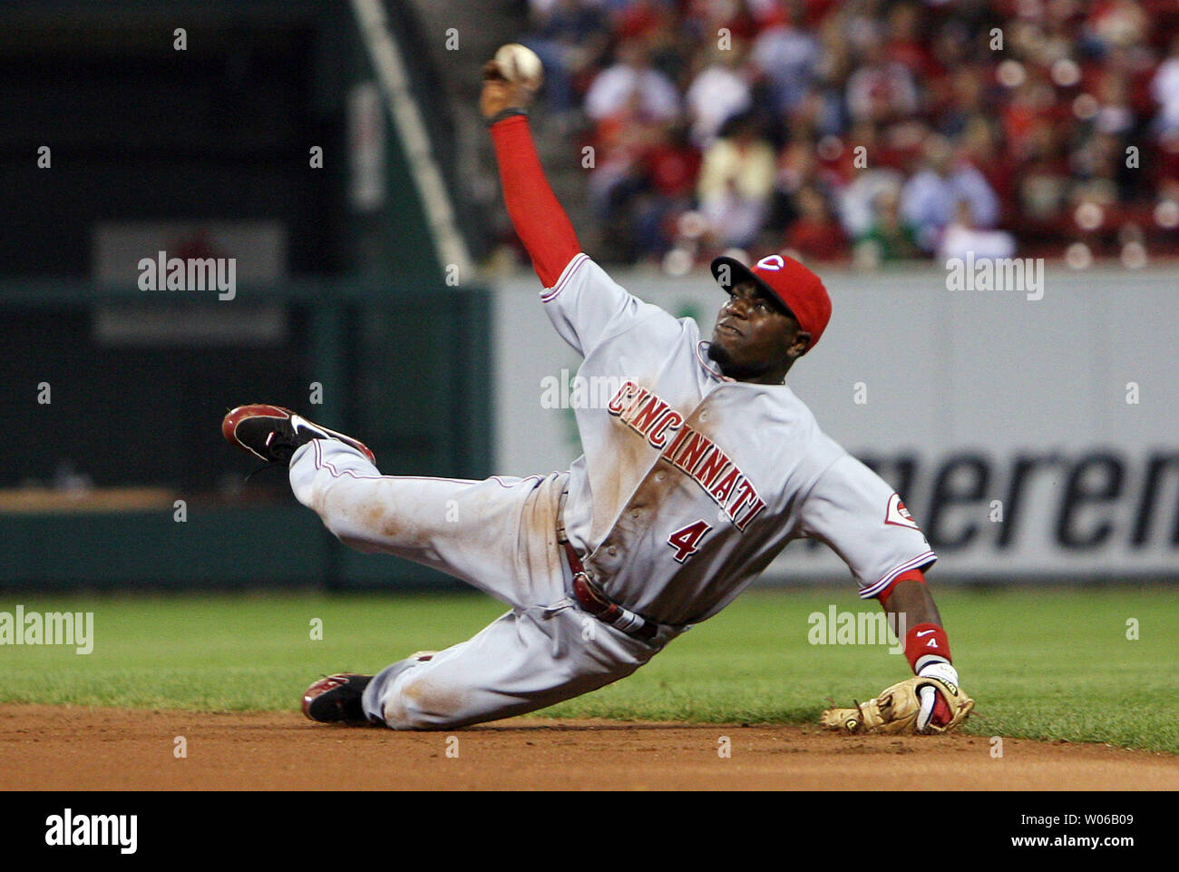 Brandon Phillips Diving