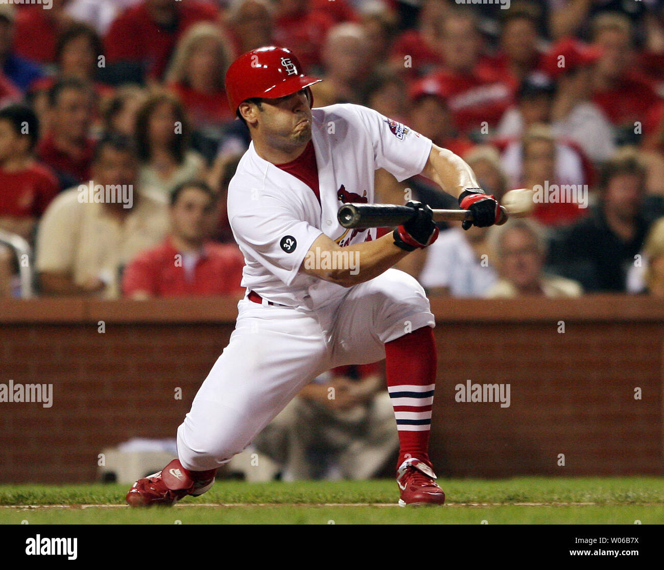 St. Louis Cardinals Anthony Reyes lays down a sacrifice bunt against ...