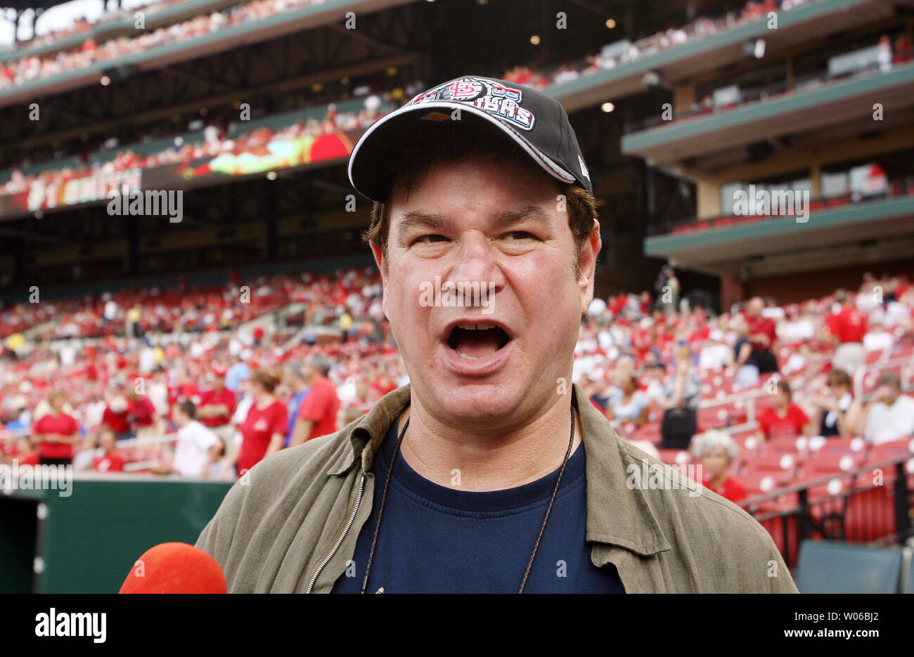 Robert wuhl hi-res stock photography and images - Alamy