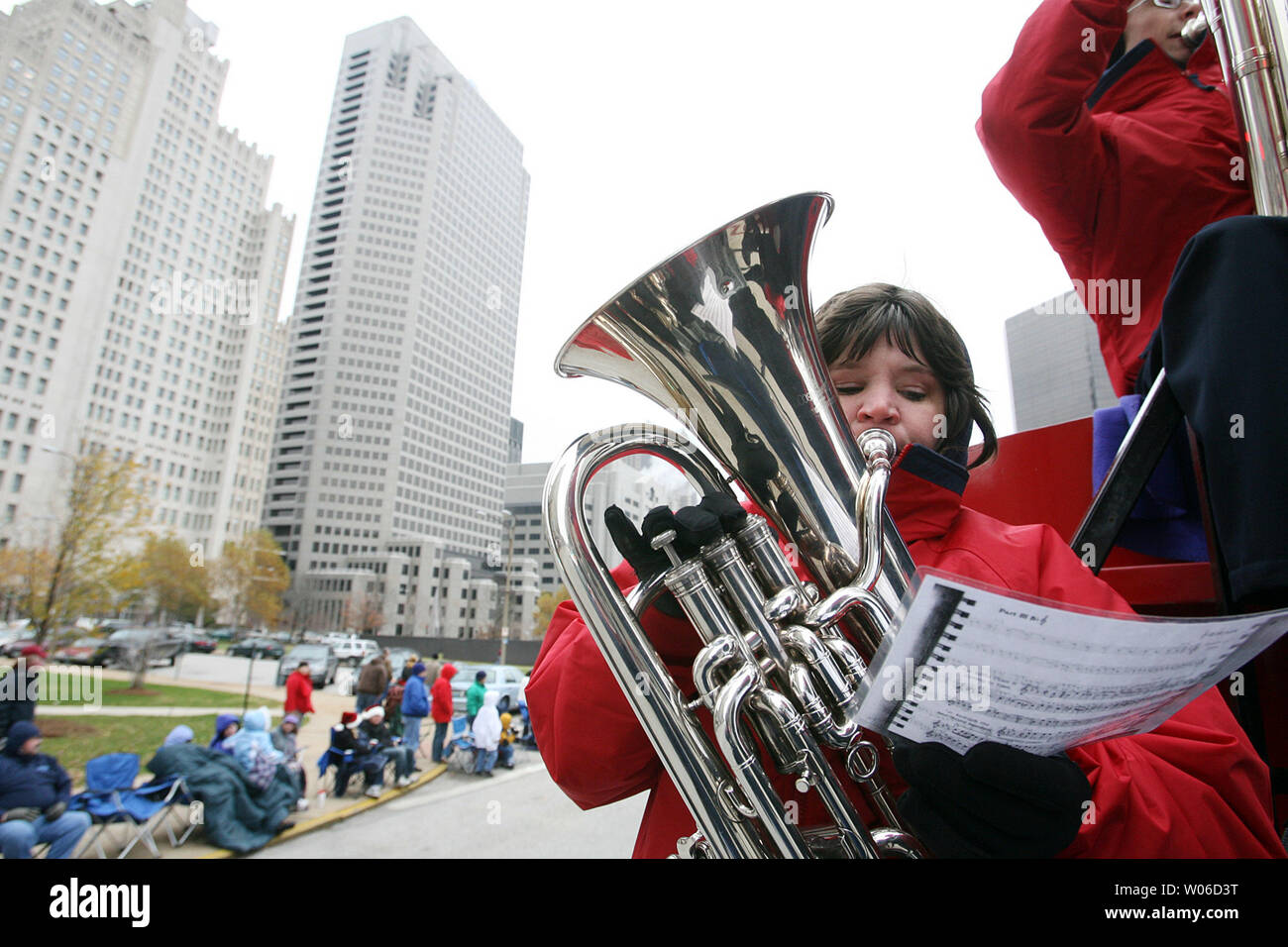 Salvation Army Band member Vicky Poff plays Christmas music while ...
