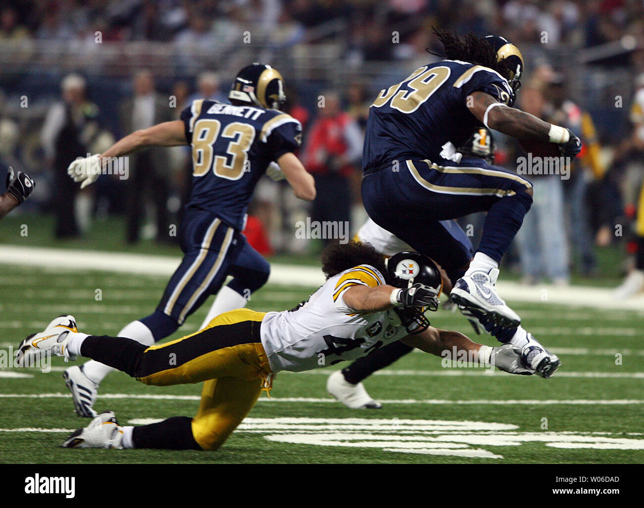 Pittsburgh steelers safety troy polamalu hi-res stock photography and ...