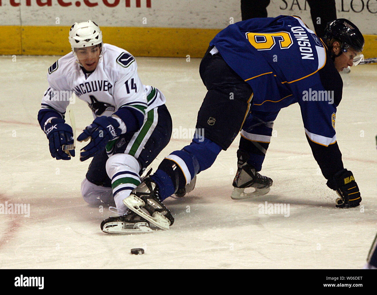 Alex burrows hi-res stock photography and images - Alamy