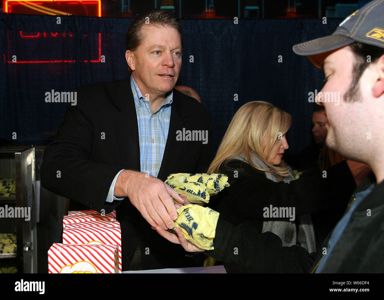 Checketts hi-res stock photography and images - Alamy