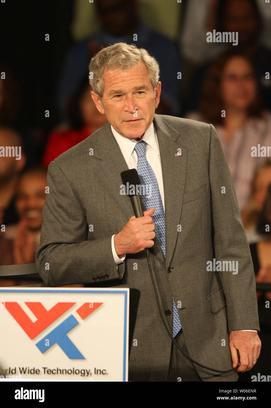 George bush st louis hi-res stock photography and images - Alamy