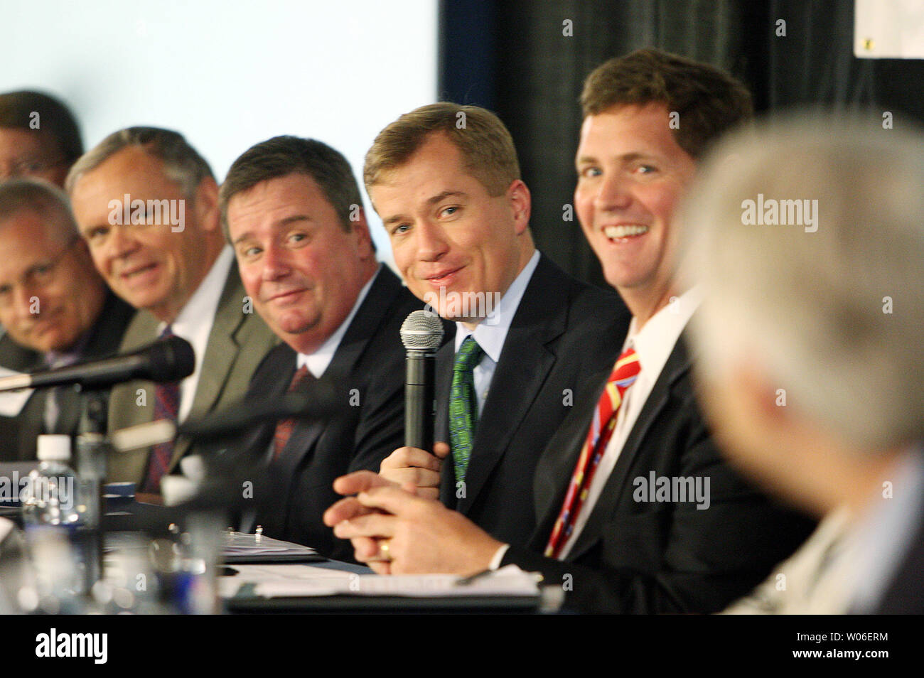 Missouri Governor Matt Blunt (with microphone) leads a panel of local ...