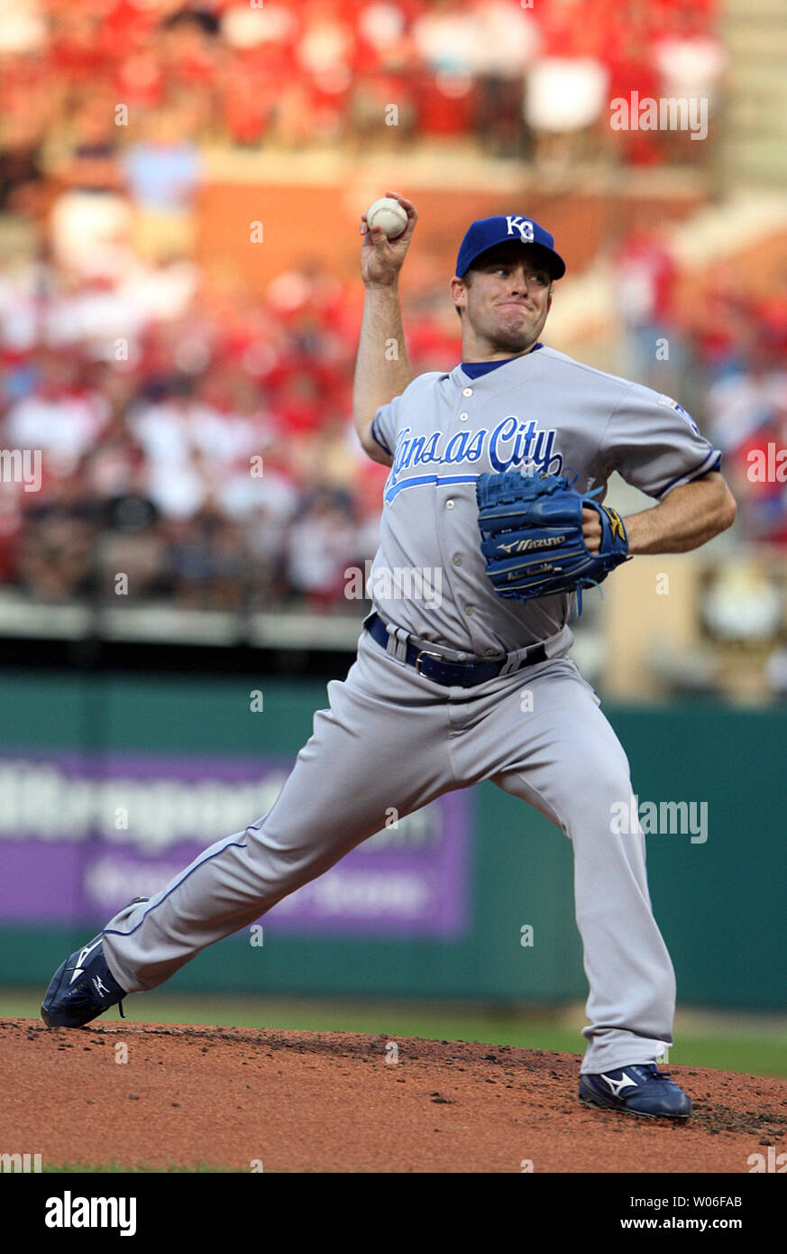 Kansas City Royals starting pitcher Brian Bannister delivers a pitch to ...