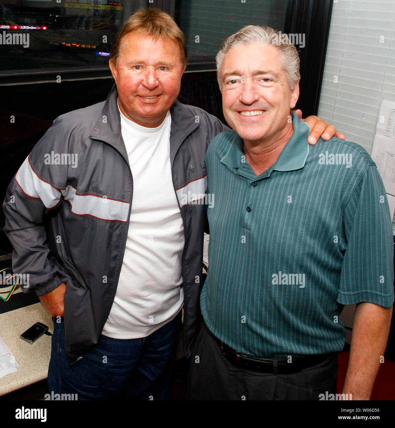 Pat hughes cubs hi-res stock photography and images - Alamy