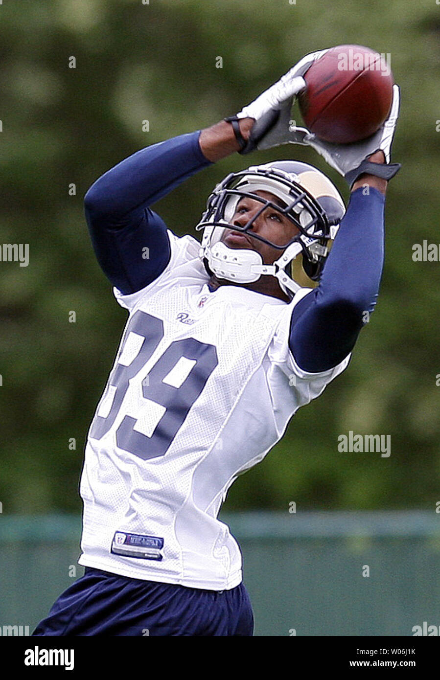 St. Louis Rams rookie wide receiver Brooks Foster makes a catch during ...