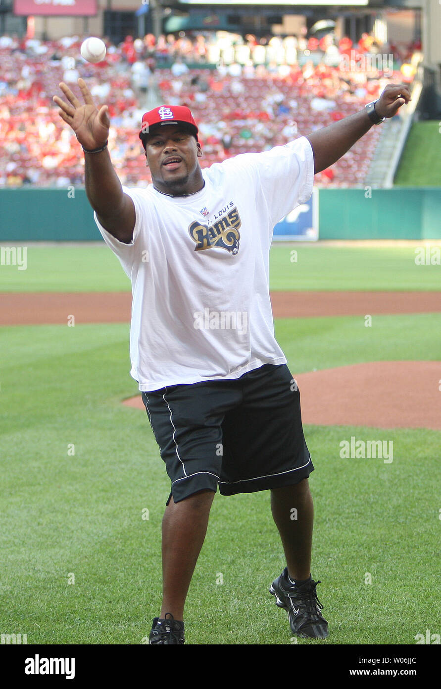 St. Louis Rams number one draft pick, rookie Jason Smith has his own ...