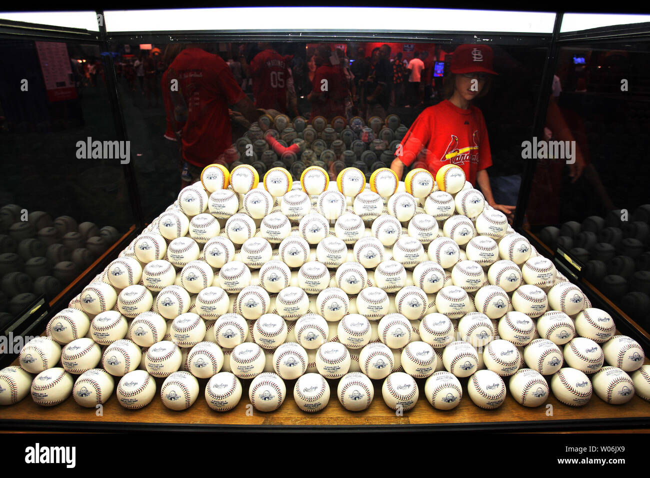 Baseball fan fest hi-res stock photography and images - Alamy