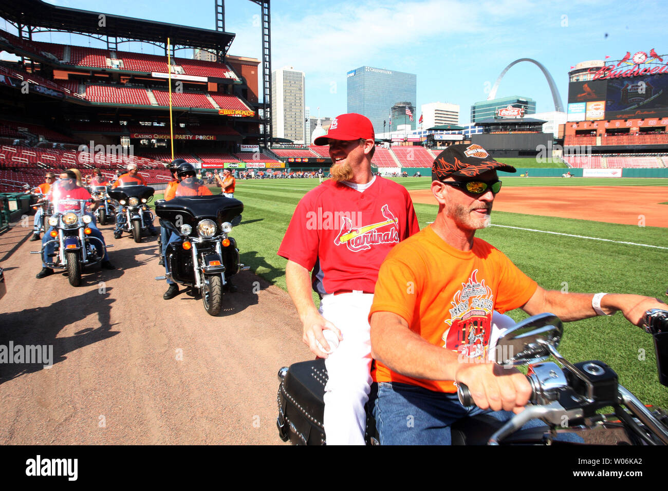 St. Louis Cardinals relief pitcher Ryan Franklin waves to friends in ...