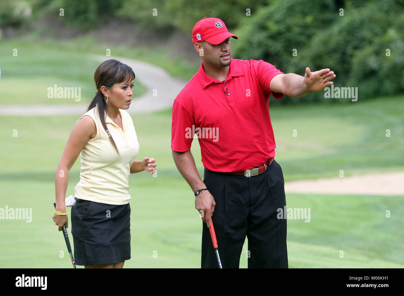 St. Louis Cardinals Albert Pujols gives MLB Television reporter Hazel ...