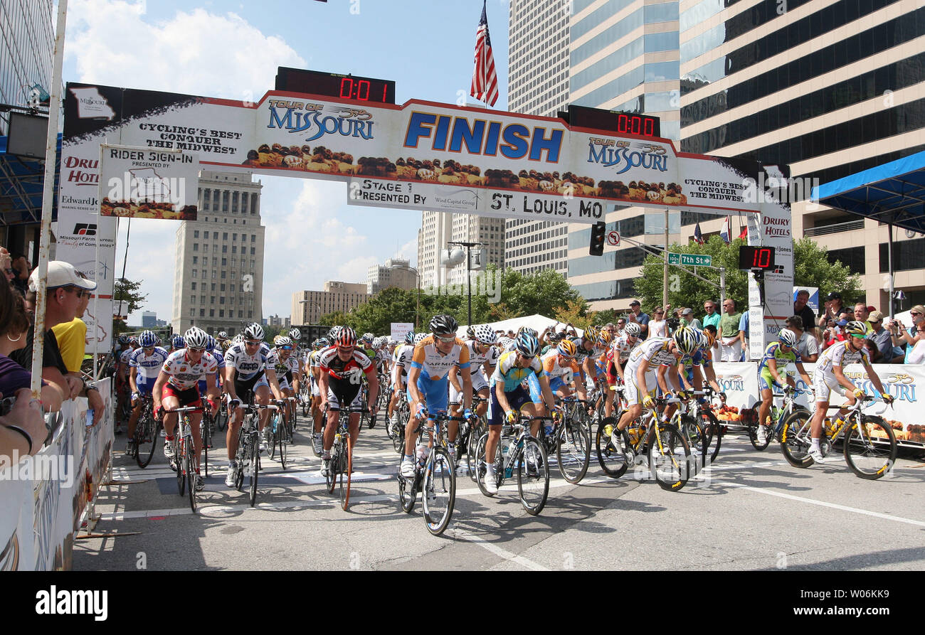 Stage 1 of the Tour of Missouri Bike Race crosses the start line with ...