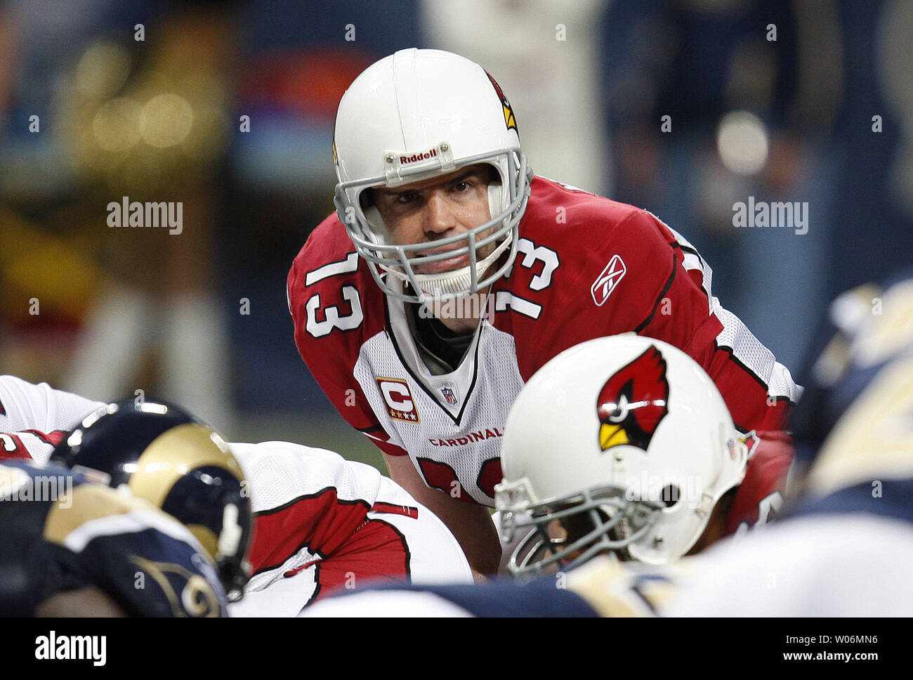 Kurt warner rams hi-res stock photography and images - Alamy