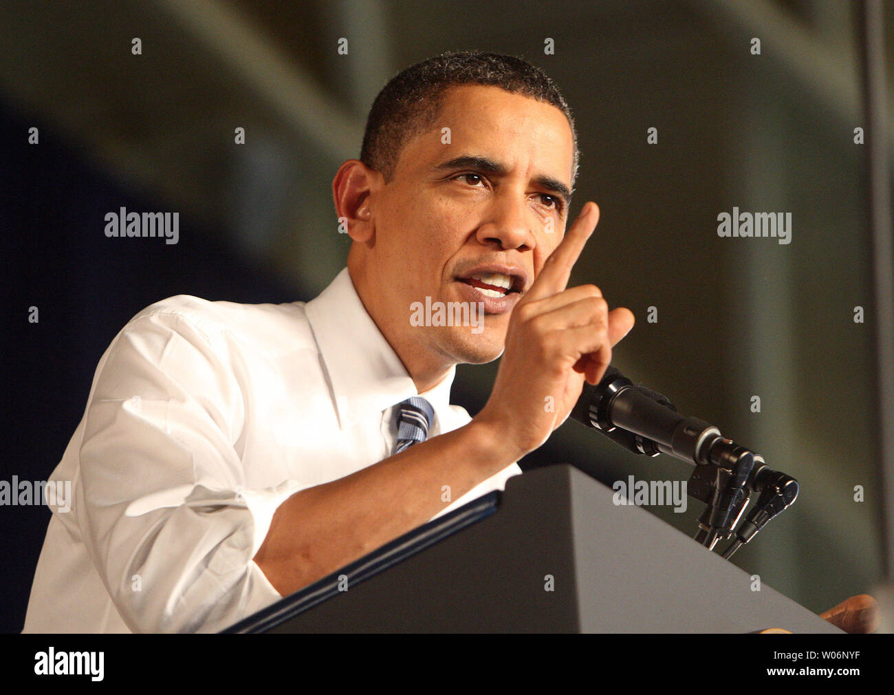 School care package hi-res stock photography and images - Alamy