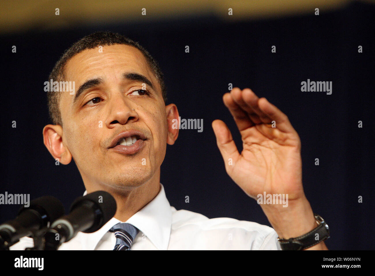 School care package hi-res stock photography and images - Alamy