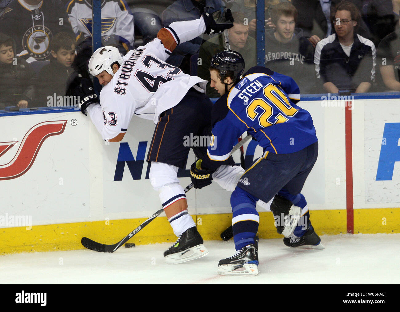 Jason strudwick hi-res stock photography and images - Alamy