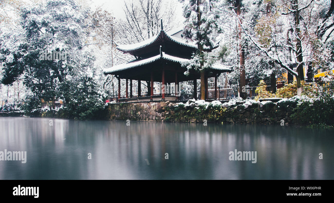 Hidden corner hi-res stock photography and images - Alamy