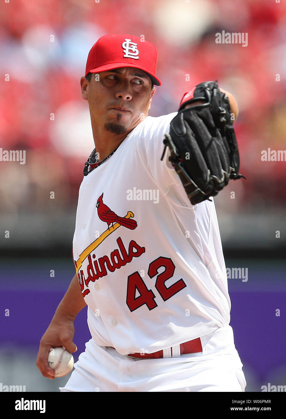 Kyle busch 2010 hi-res stock photography and images - Alamy